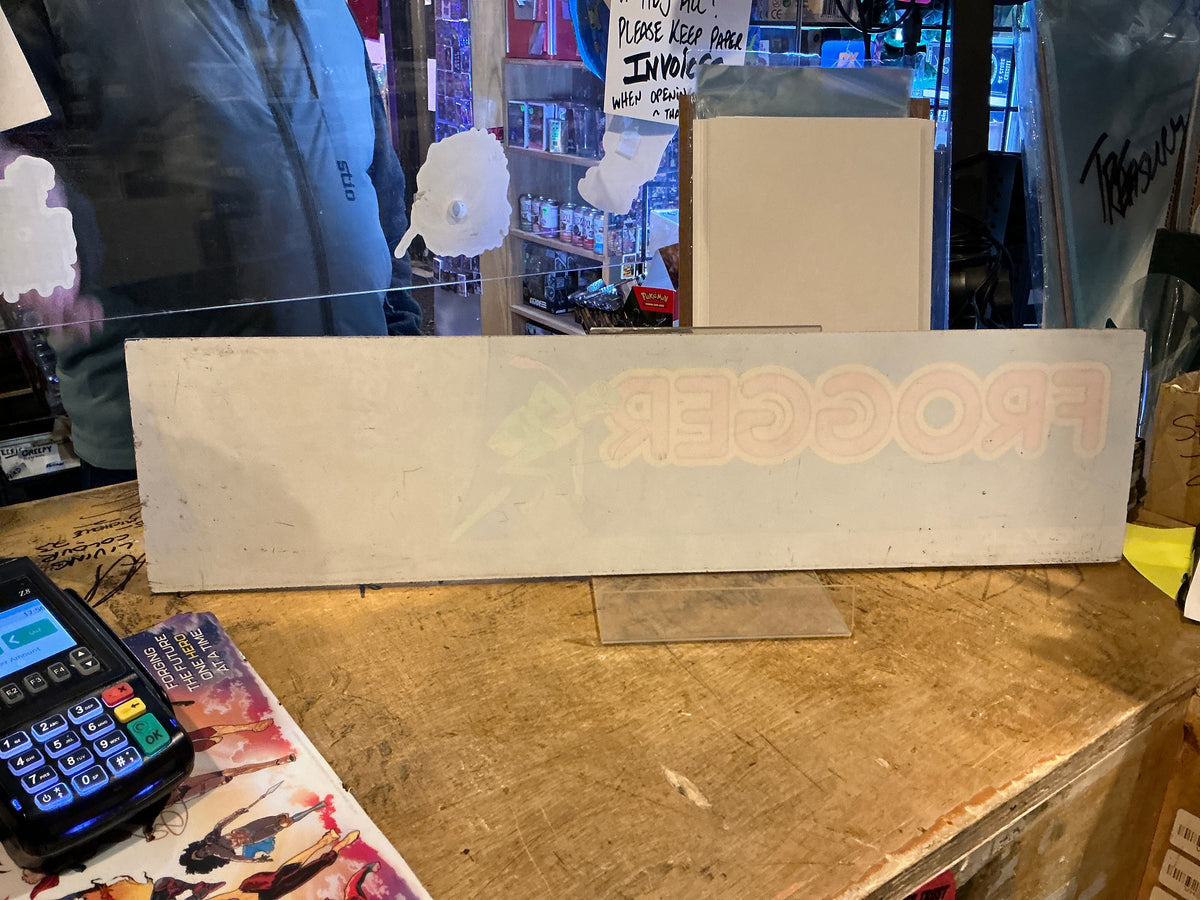 Frogger : Vintage Arcade Marquee 1981 Sega/Gremlin – Fun Box Monster ...